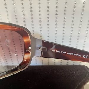 Tom Ford | Accessories | Tom Ford Lisa Tf28 Color R65 | Poshmark